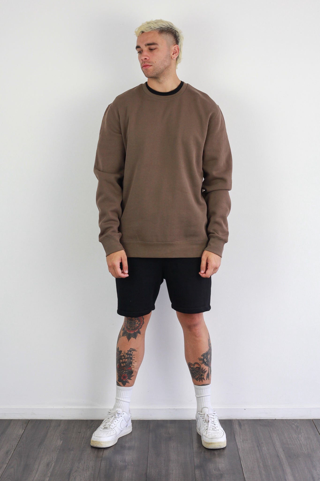 Lennox Crew Chocolate – EM & EL